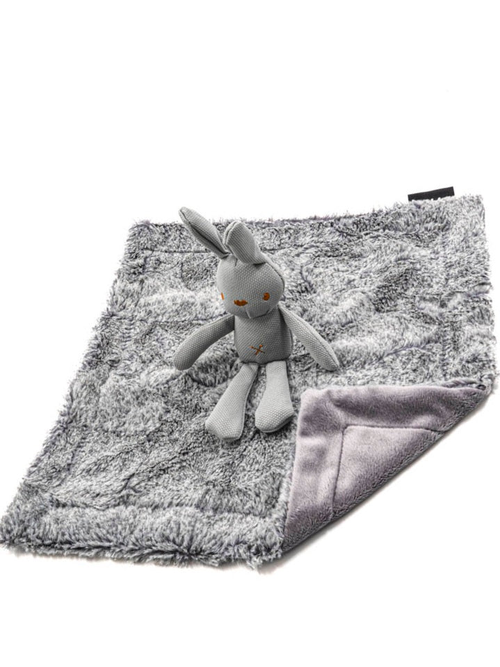 Frosted Fog Bunny Lovey – Winx + Blinx